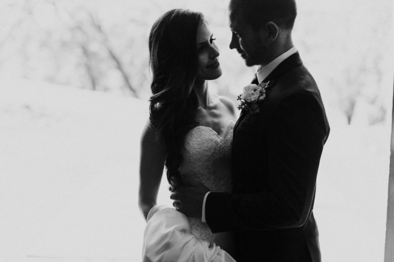 Andrew + Lily Sacred Mountain Retreat Wedding - Michelle Lillywhite ...